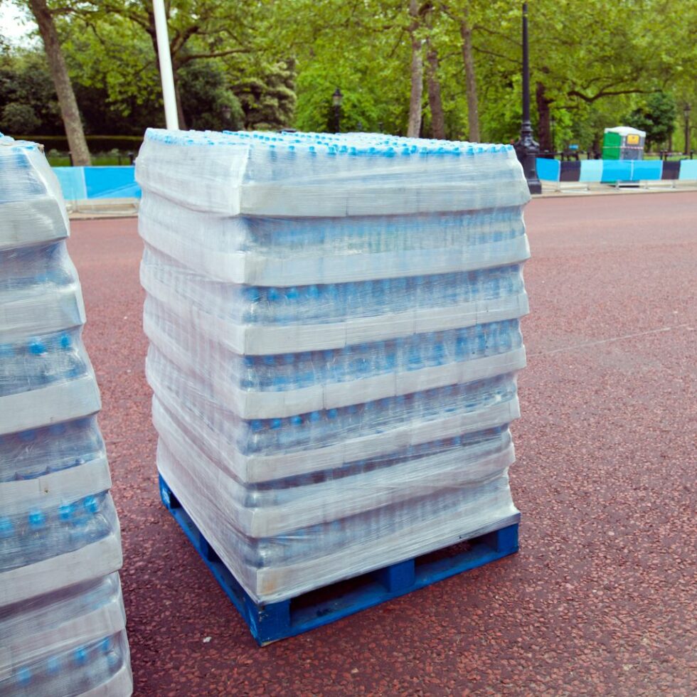 Pallets of Water Delivered in Colorado - Free Quotes
