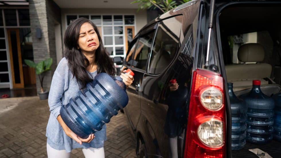Improve Your Health With Home Bottled Water Delivery
